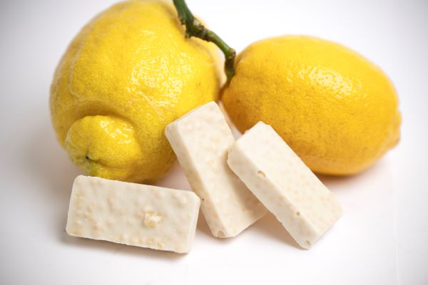 TURRÓN CHOCO CRUJIENTE SABOR LIMÓN | Grupo Gourmets